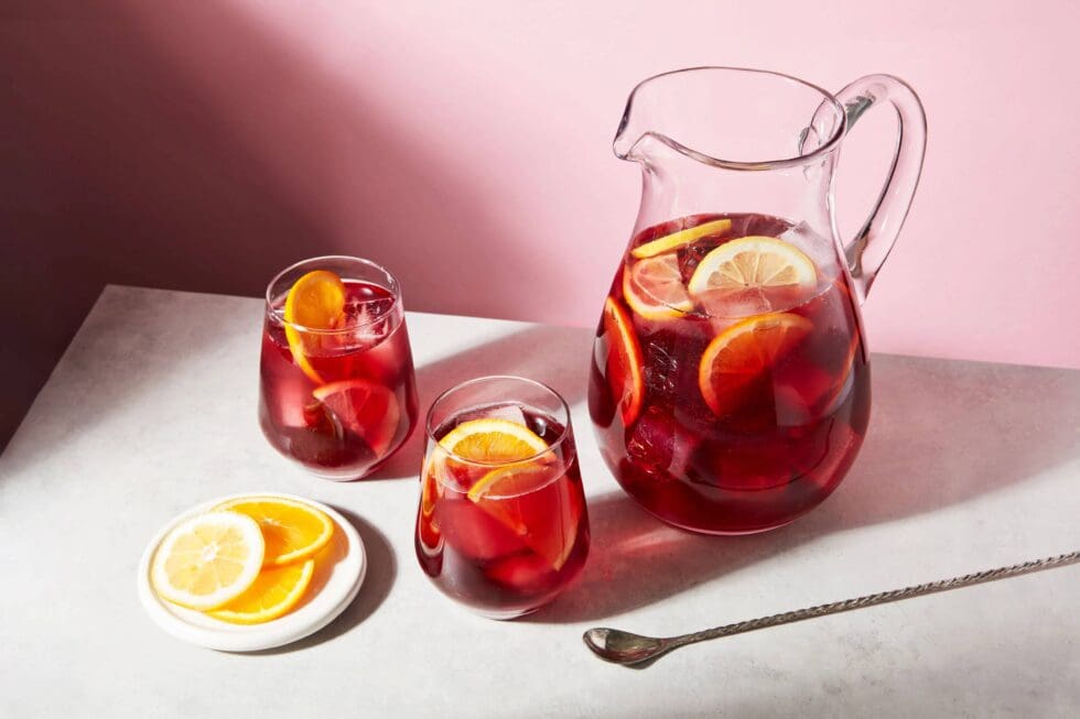 12 Best Traditional Hispanic Drinks (Including Non-Alcoholic Ones)
